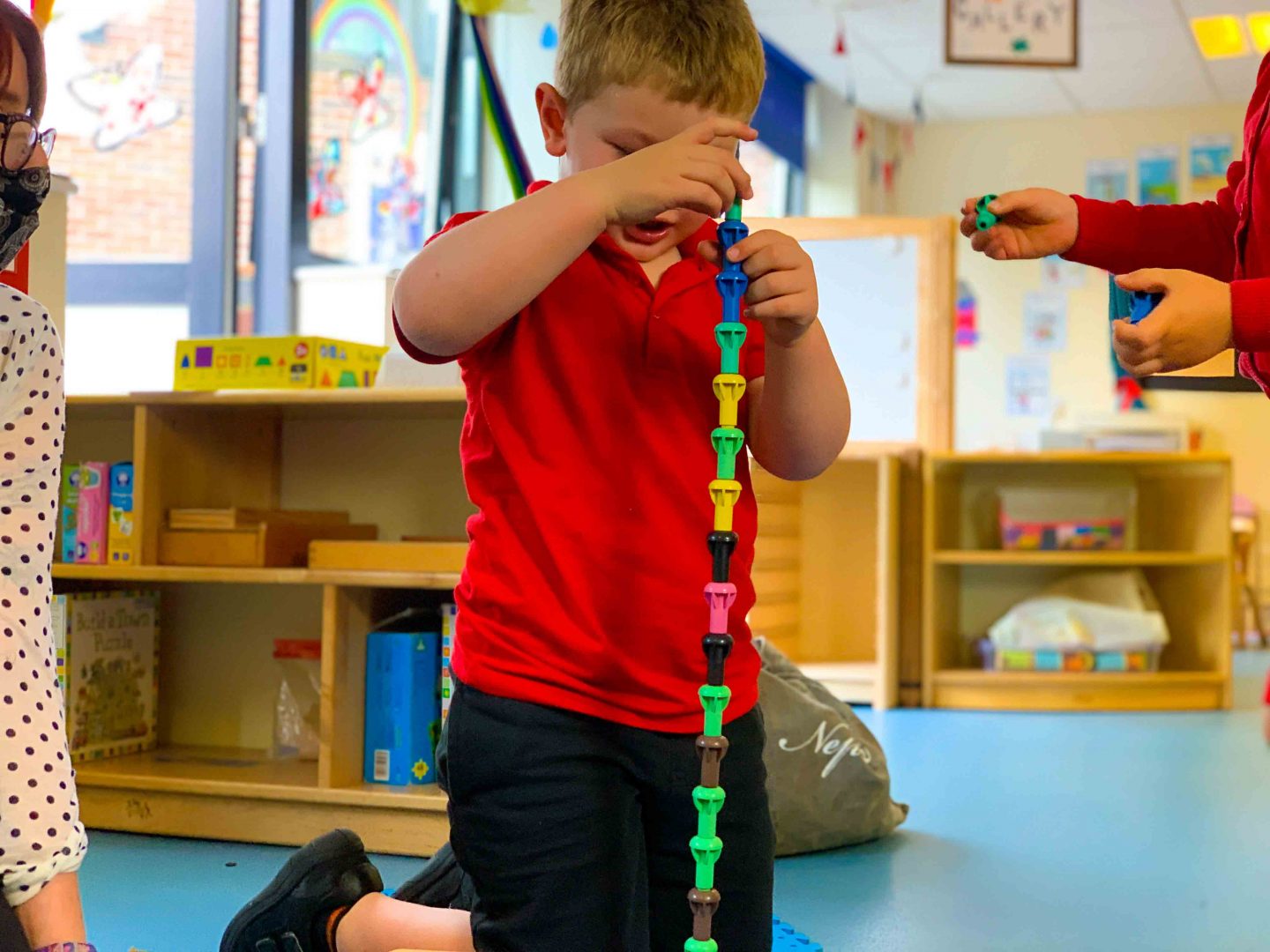 Pegs to Construction Complete Set - Learn Play Nexus