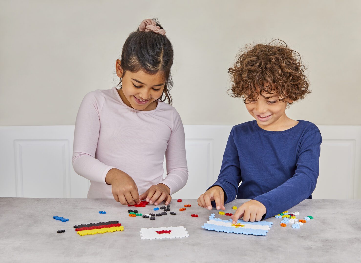 Plus Plus: Flags of the World Set - 2400PCS - Learn Play Nexus