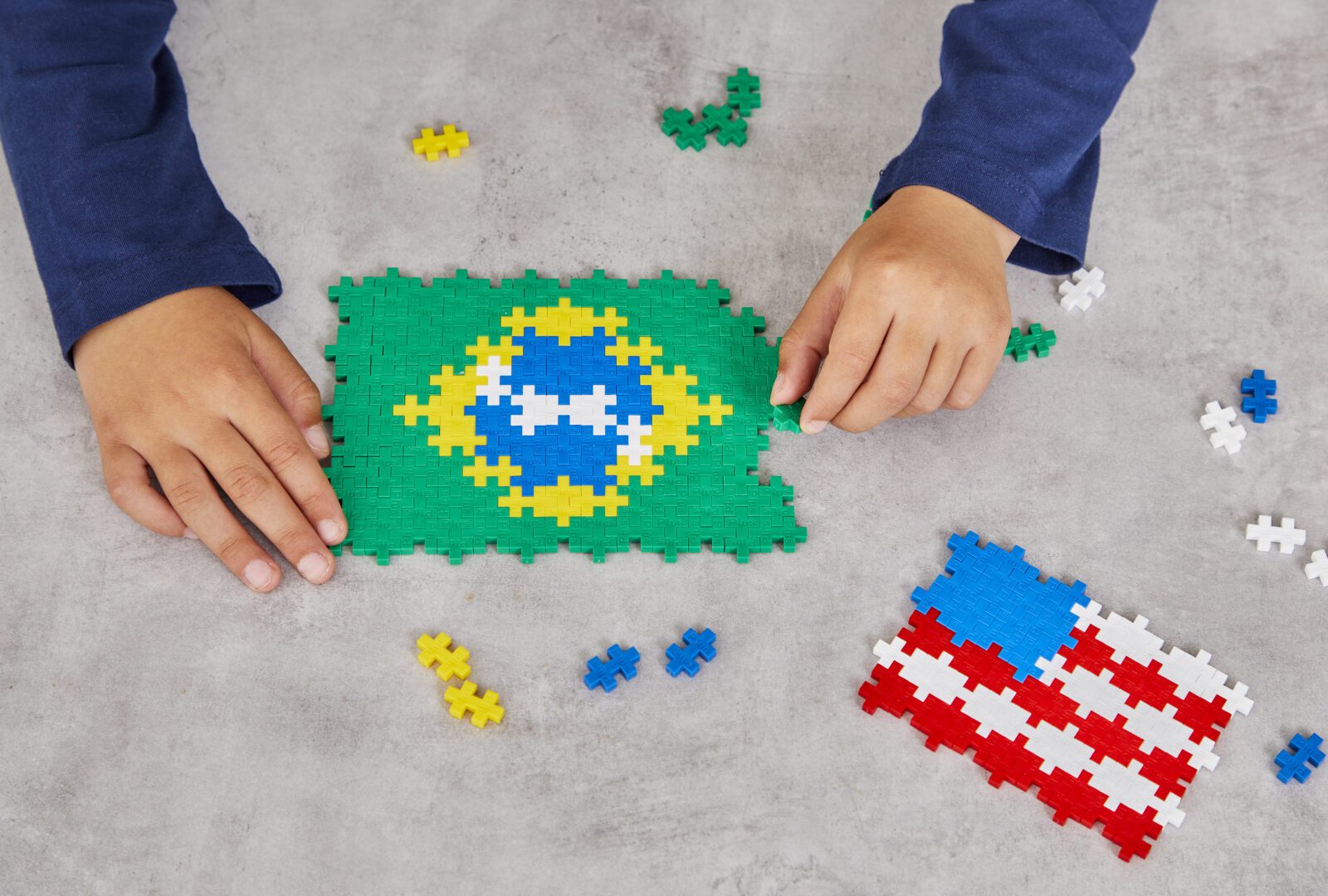 Plus Plus: Flags of the World Set - 2400PCS - Learn Play Nexus